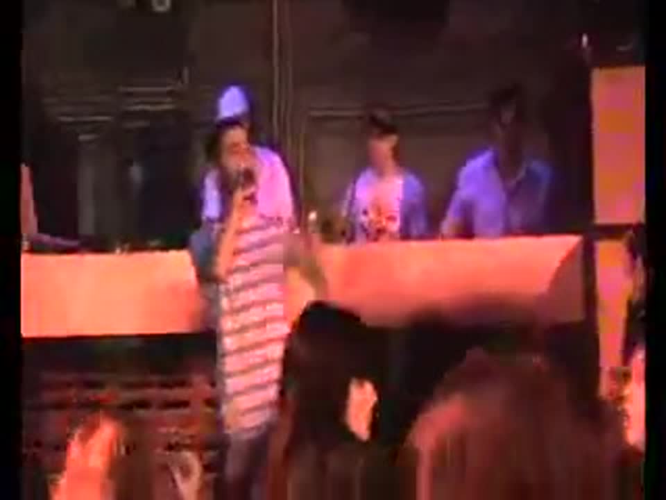 Tony Nice-Губки Бантиком(Live) — Видео от real hip hop | ВКонтакте